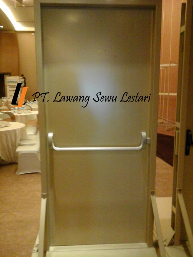 PINTU PANIC EXIT - Selaras Lawang Sewu